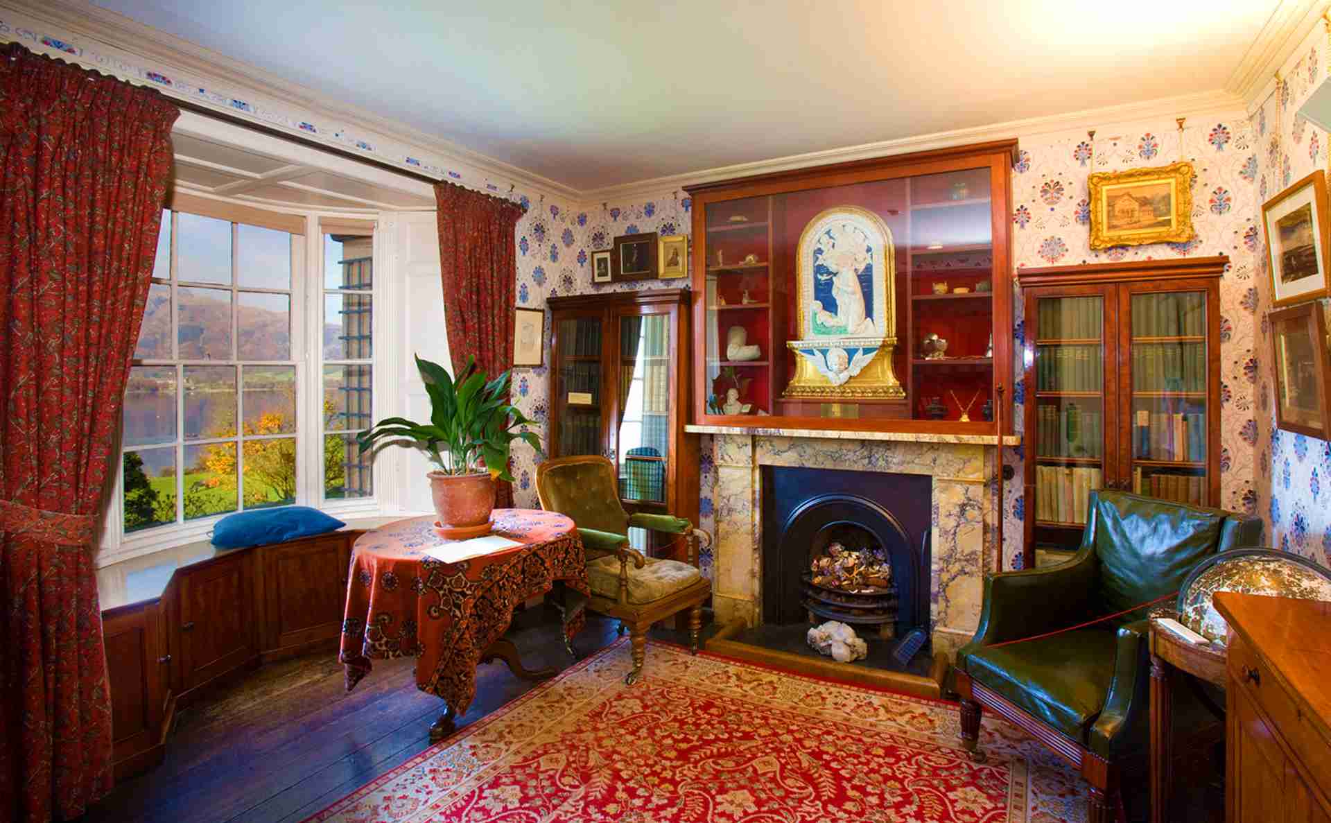 John Ruskin and the Arts & Crafts Movement